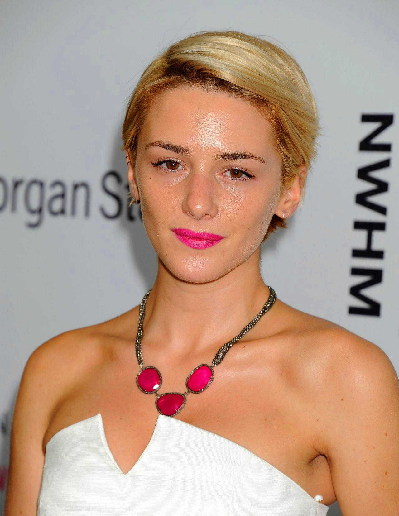 Fonds d'écran Addison Timlin - MaximumWallHD