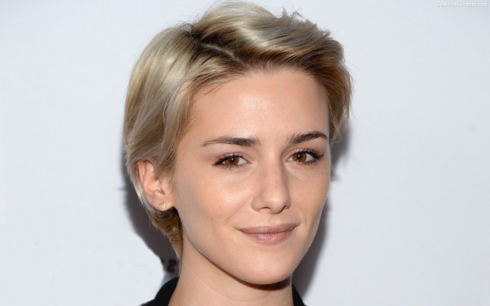 Fonds d'écran Addison Timlin - MaximumWallHD