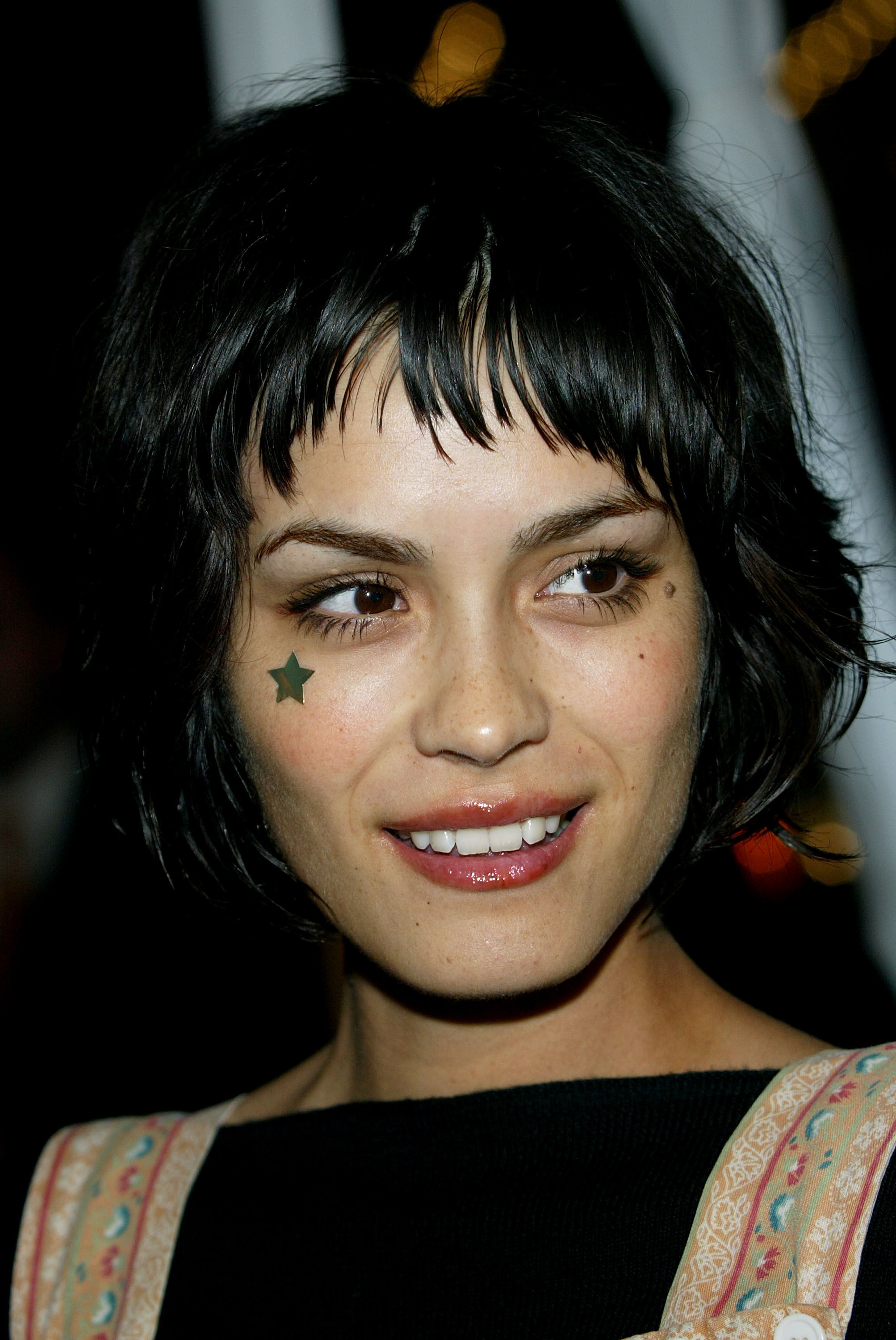 Fonds d'écran Shannyn Sossamon - MaximumWallHD
